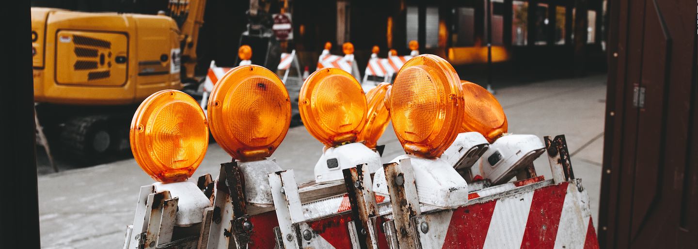 Direct Van [Curb-to-Curb Without Reloading Your Goods] - Transporteca